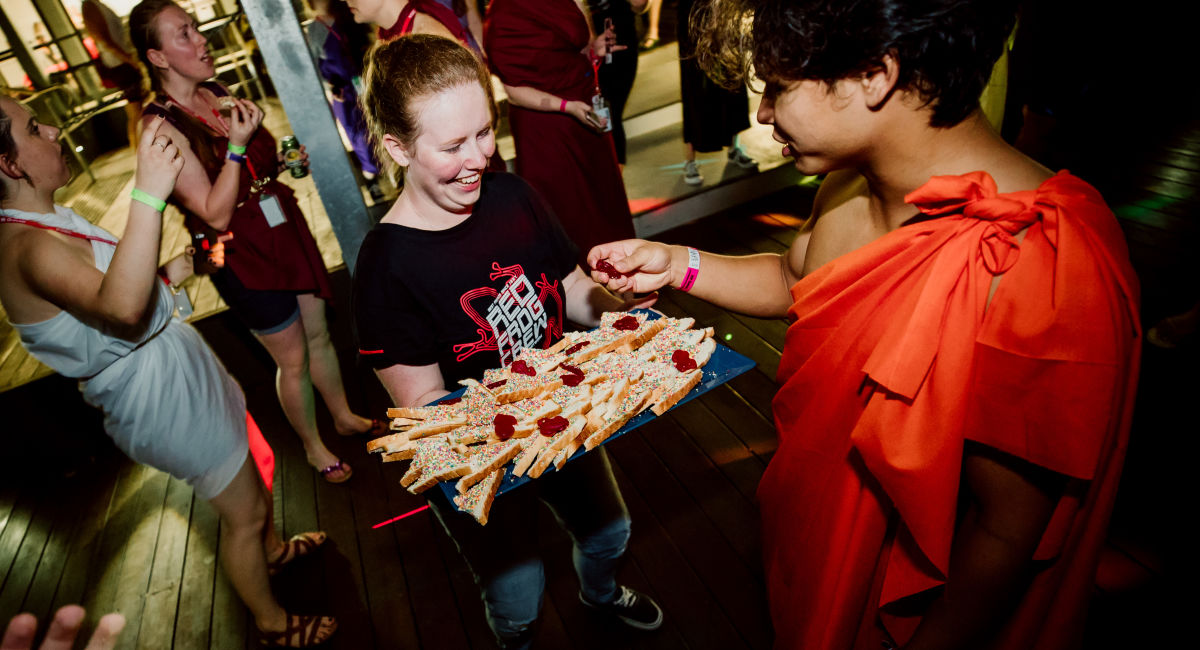 Info for Uni Volunteers - Red Frogs